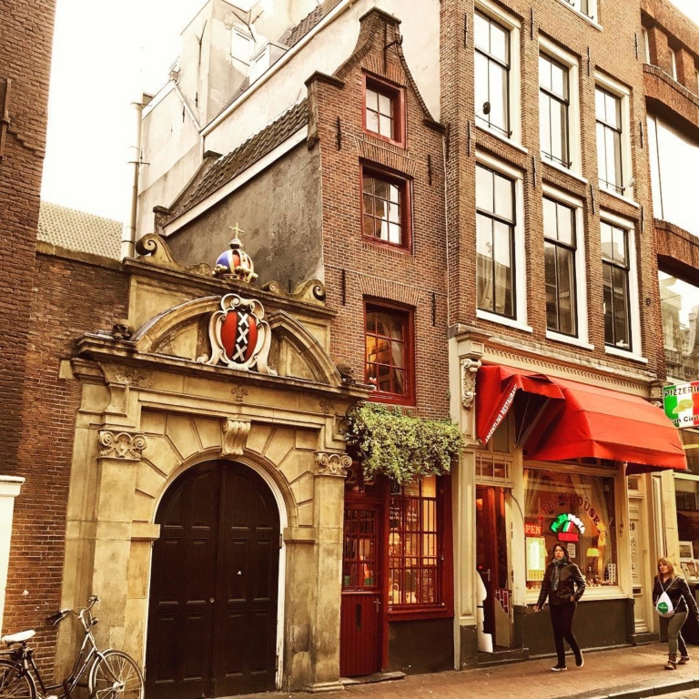 The Narrowest House in Amsterdam | Amsterdam for Visitors